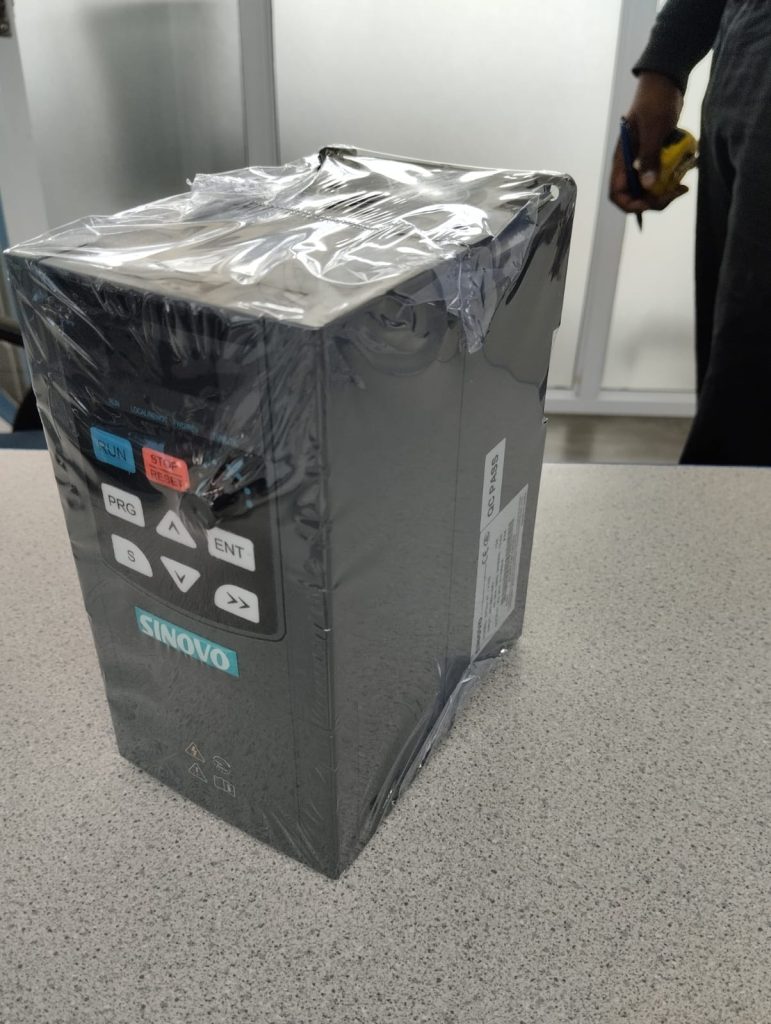 Sinovo 7.5kw solar pump inverter – Atwin Engineering & Construction LTD